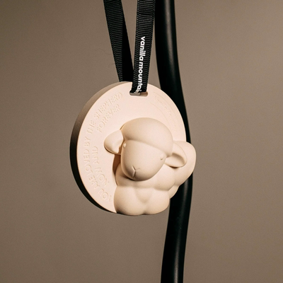 VM香草山 他的羊 石膏香氛挂件礼盒车载扩香石香薰汽车车内衣柜