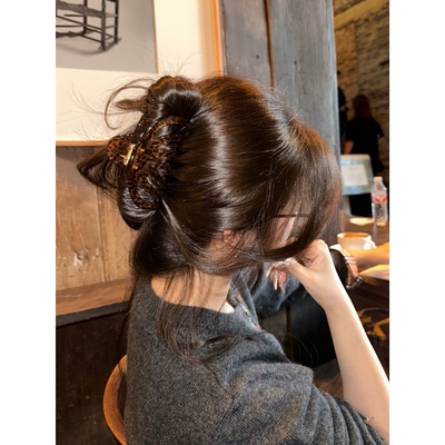 Busan醋酸抓夹女加厚鲨鱼夹法式复古高颅顶盘发韩系高级感2025新