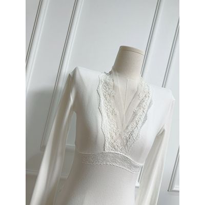 kubiliv蕾丝物语秋冬氛围感心机叠穿v领网纱蕾丝拼接T恤上衣