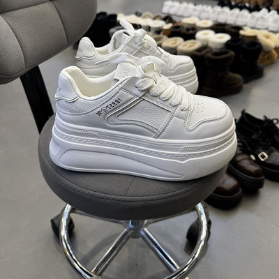 2026春新厚底增高百搭小白鞋女