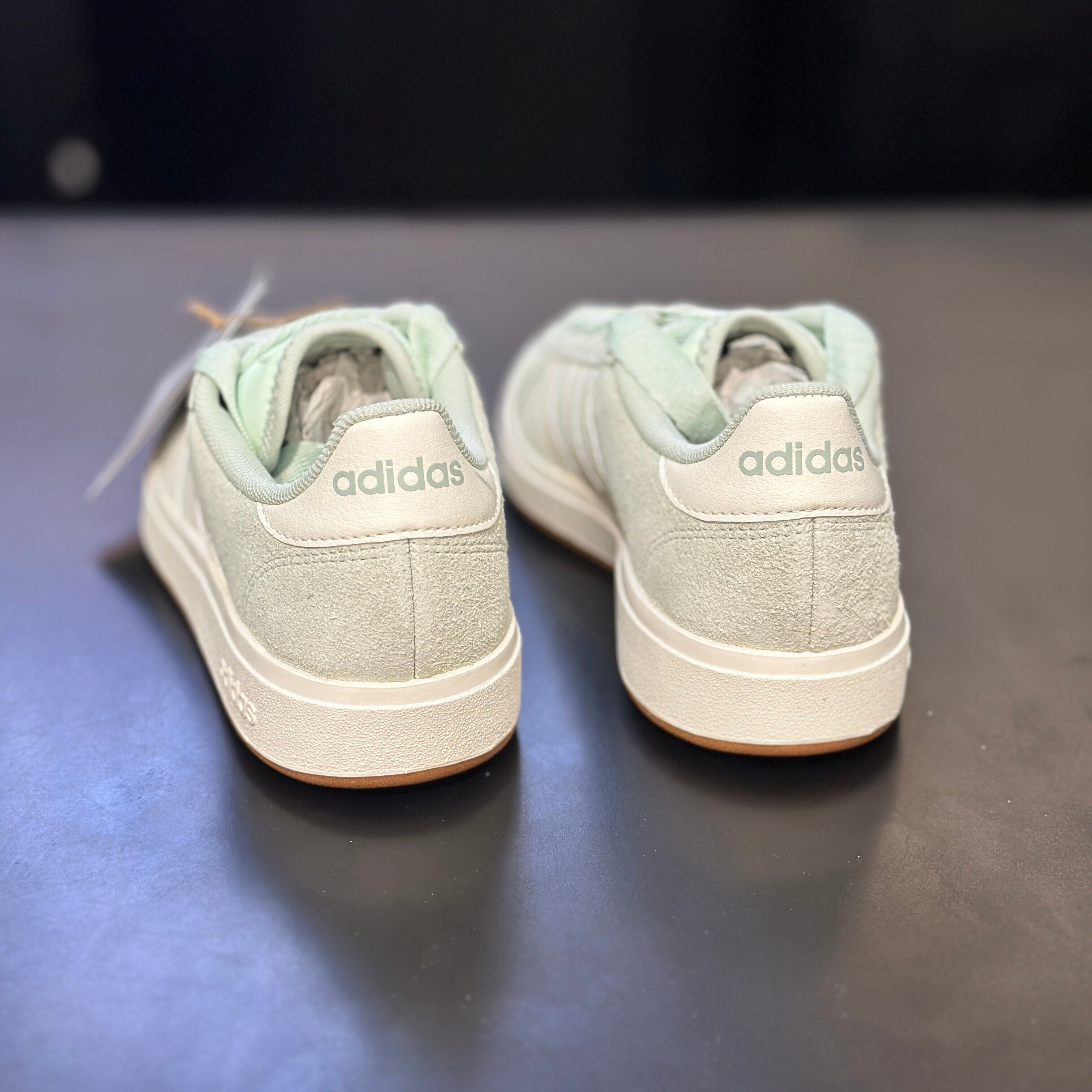 Adidas阿迪达斯正品板鞋男女同款校园高颜值百搭休闲翻毛皮运动鞋