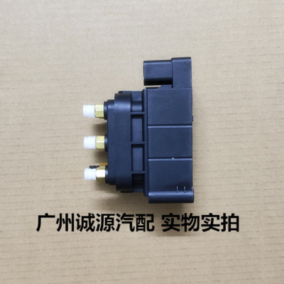 适用于奔驰全系R320ML350 ML400GL350S350S300打气泵减震气分配阀