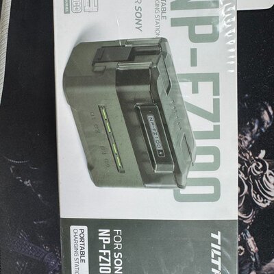 议价TILTA铁头NP-FZ100电池充电盒套装，全新未拆封，带维修