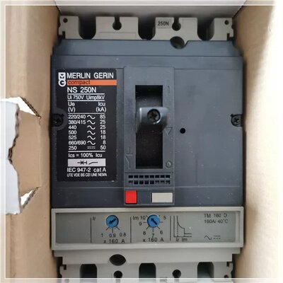 议价原装进口断路器NS100N NS160N NS250N 3P维修