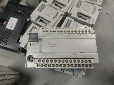 松下plc主机AFPX0L40R-F  AFPX0L40MR