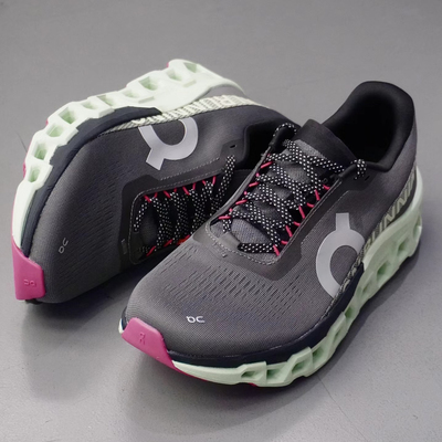 On昂跑 Cloudmonster 2 春夏新品怪兽男款时尚轻量厚底缓震跑鞋