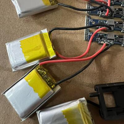 买去拆电池3.7V聚合物锂电池CVIDA游戏手柄500mah带保护板752028