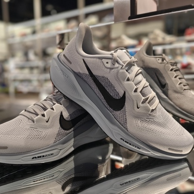 Nike/耐克Air Zoom Pegasus 飞马41男女通用透气跑鞋FD2722-015