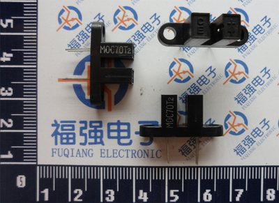 MOC70T2 光电传感器 槽型光电开关 槽距3MM 同MOC70T1一样用