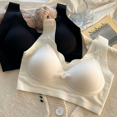无痕内衣女无钢圈运动文胸罩收副