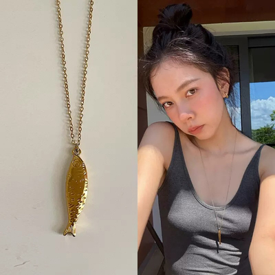 宋妍霏同款金色小鱼钛钢项链气质轻奢小众设计感百搭时尚毛衣链