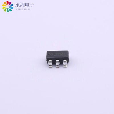 正品ME6217C33M5G原装Vin=7V Vout=3.3V 800mA 65dB@(1