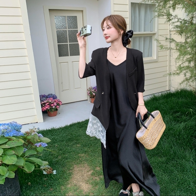 现货2D078-T2015-P175K258缎面吊带裙+蕾丝下摆西装气质真两件套