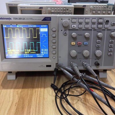 二手泰克示波器TDS2012C,100兆2G采样率，现货--议价商品