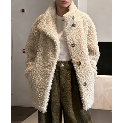 2025年冬季极简风长款羊毛