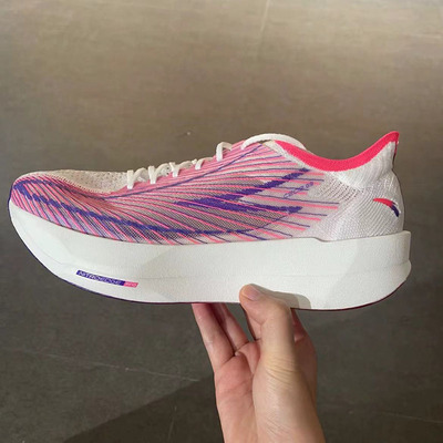 安踏C202G9防滑耐磨运动跑步鞋