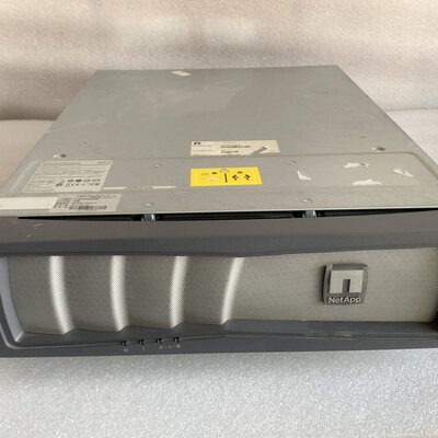 【全场5折起】netapp FAS3210 存储 磁盘阵列，双电单控 运费