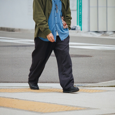 TNF北面紫标轻量速干竖条纹长裤