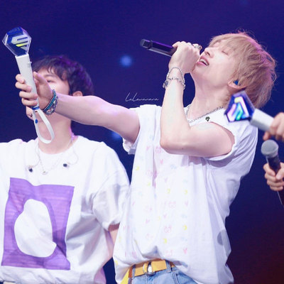 衣服2023世巡演唱会周边同款短袖t恤宽松落肩纯棉打歌SuperJunior