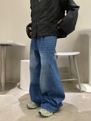 百搭休闲美式复古水洗阔腿牛仔裤