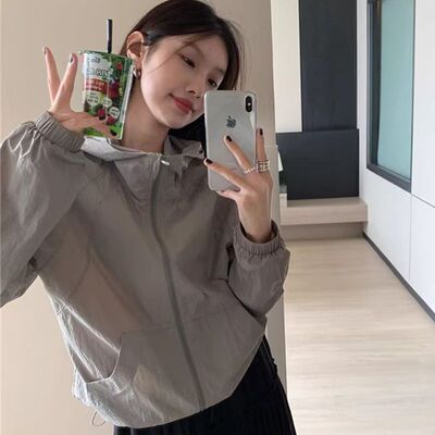【3613人收藏】夏季轻薄防晒衣女短款休闲外套薄款冲锋衣夹克连帽