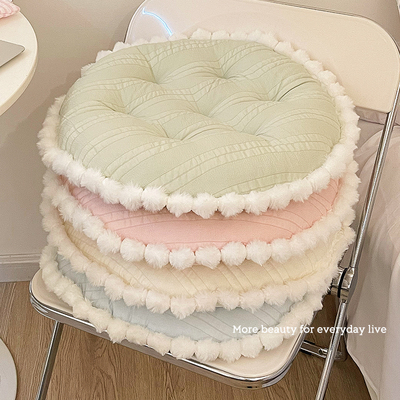 敲可爱软乎乎的坐垫防屁股疼