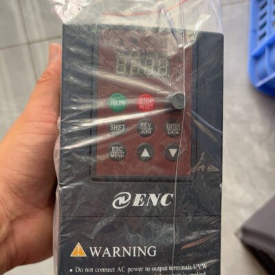 议价ENC变频器EDS800-2S0015NBEDS8002S0015NBEDS800-2S0015