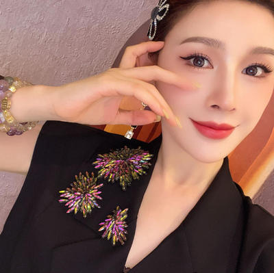 时尚百搭轻奢夺目满钻重工水钻绚烂烟花女士胸花（别针款）AZ874