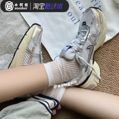 Nike/耐克V2K女子低帮跑鞋