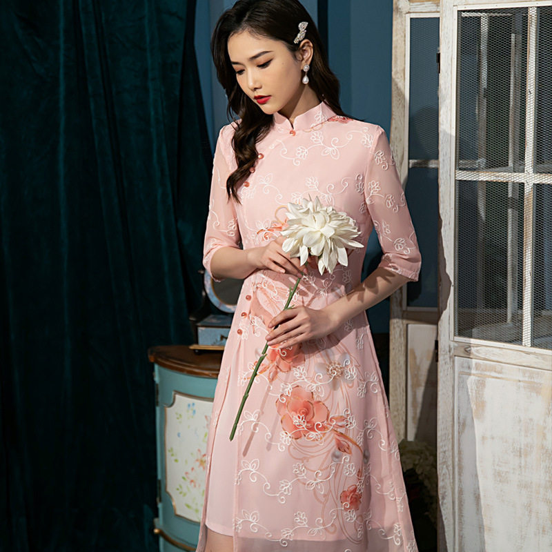 雪纺绣花旗袍2026年新品中国风两色刺绣连衣裙小鹿绣花旗袍