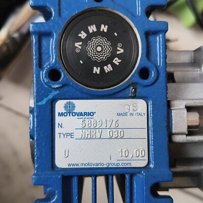 议价意大利MOTOVARIO摩多利蜗轮蜗杆减速机型号NMRV可维修