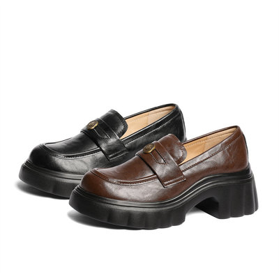 森达乐福鞋女鞋2025春季新款通勤复古褶皱厚底学院风单鞋ZTF01AA5