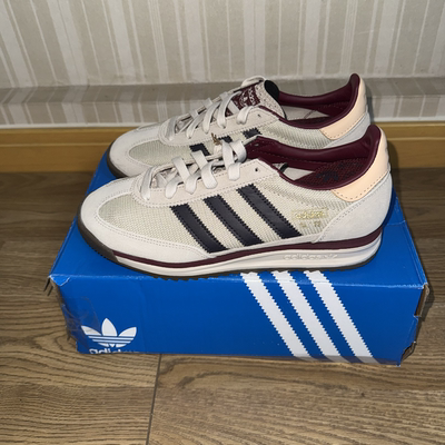 潮包背 现货 Adidas 三叶草男女SL 72 RS运动休闲鞋 JI2485