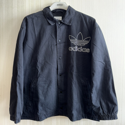 潮包背 现货 Adidas 三叶草男款宽松运动休闲夹克 外套 IU2371