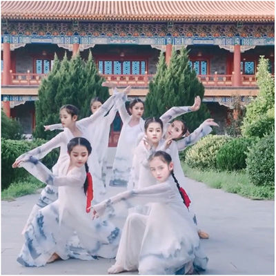 儿童古典舞演出服张碧希老师原创书简舞九州同扇子舞中国风水墨舞