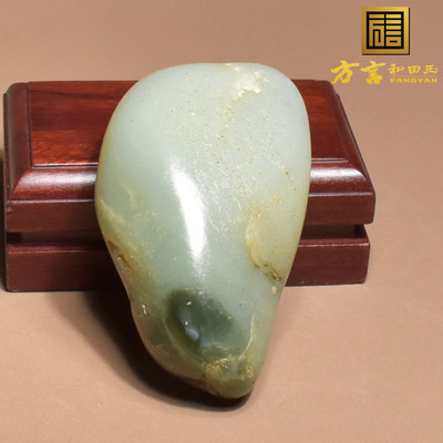 方言和田玉精品特色新疆温润沙枣青籽料洒金皮原石玩料手把件A1