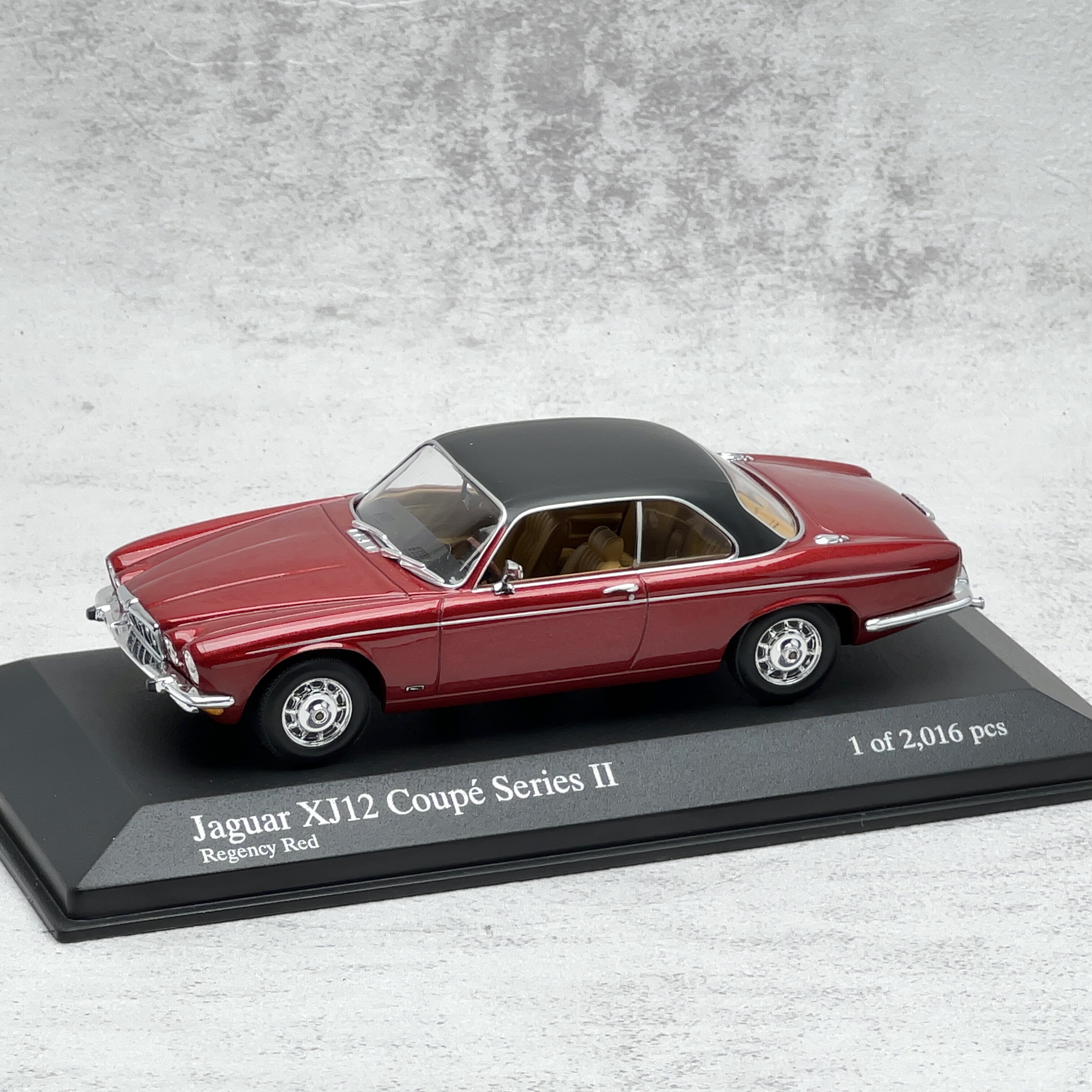 迷你切Minichamps 1/43 捷豹XJ12 Coupe S2合金车模