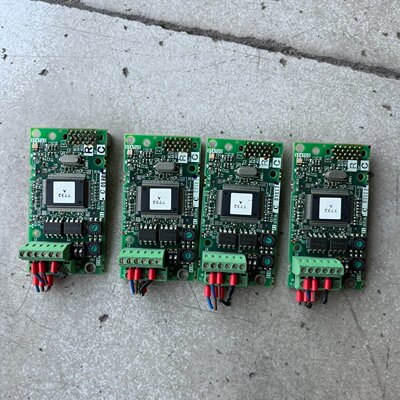 议价FR-A7NP BC186A704G51三菱变频器卡，能维修