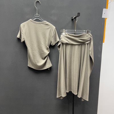 欧洲站早夏修身T恤高腰半裙套装