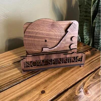 NowSpinningAlbumStand唱片机