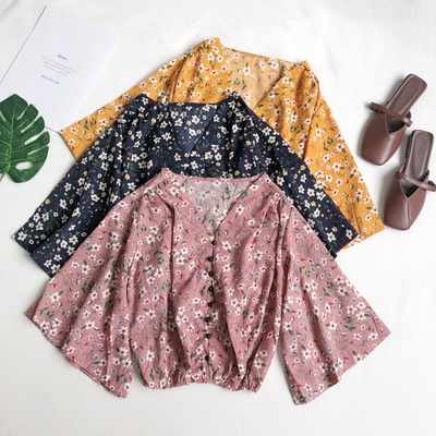 喇叭袖V领碎花复古气质衬衫套头