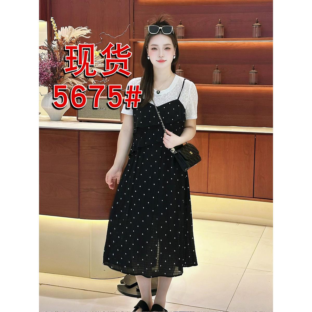 微胖女装大码胖mm夏季假两件拼接收腰显瘦波点A字连衣裙