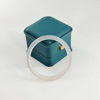 白月光玛瑙美人条手镯-约6mm-多样性发货-B多-V147