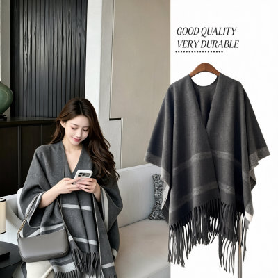 Minimallysplitshawldraped
