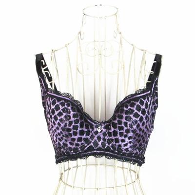 收副乳印花三排扣文胸