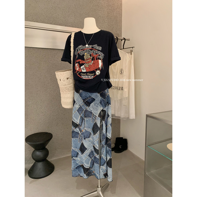 Y.JIA伊嘉十三行夏季美式短袖T恤+格纹开叉鱼尾半身裙套装女5613