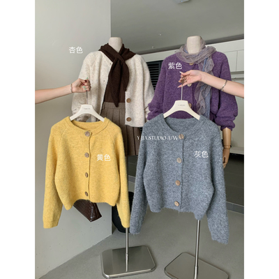 Y.JIA伊嘉十三行秋冬慵懒风气质减龄设计感木质扣保暖毛衣女896-5