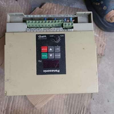 议价松下变频器bfv00374 拆机包好实物图拍摄3.7kw