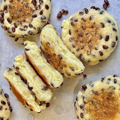 红豆乳酪包奶酪流心餐包巧克力