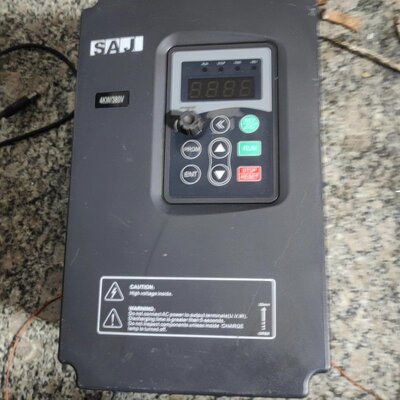 议价8000B变频器8000B-4T004GB/5R5PB-C8000B4T004GB5R5PBC
